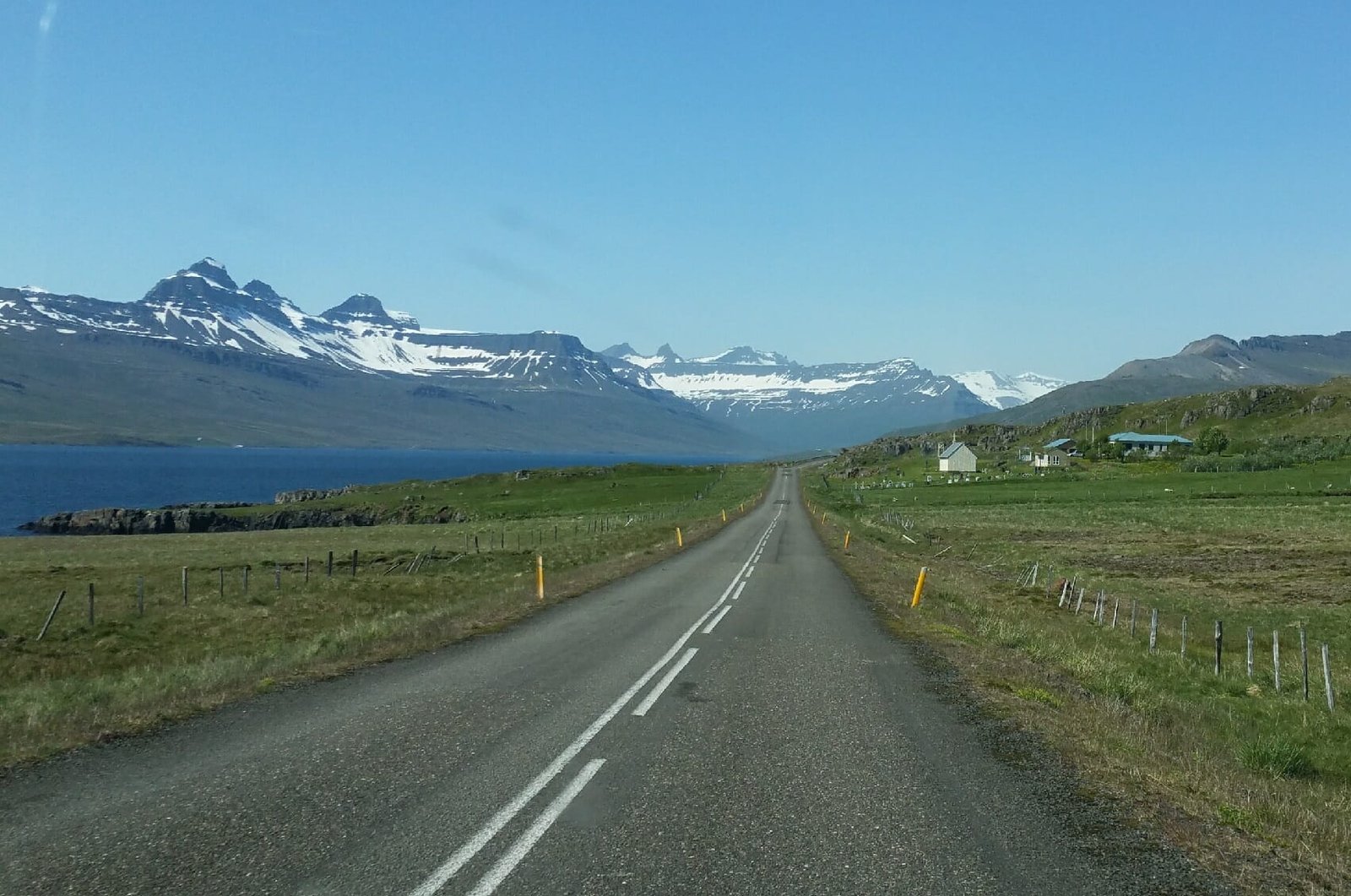 Iceland has no railways, but it had 3 separate train accidents | Nodum.org